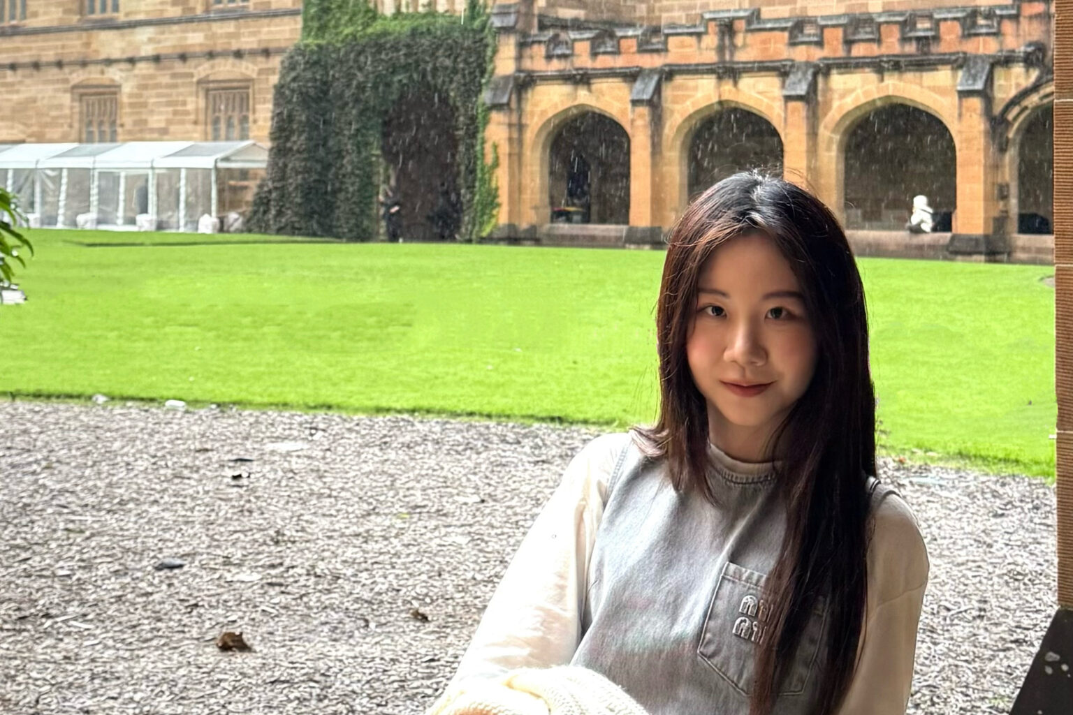 ZHU Yuejia – Department of Economics