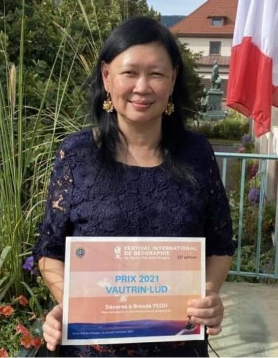 NUS professor awarded prestigious ‘Nobel Prize’ for geography ...