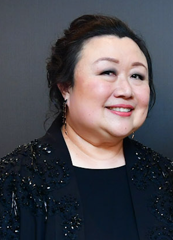 FASS Alumna Georgette Tan Receives Lifetime Accolade at SABRE Awards ...