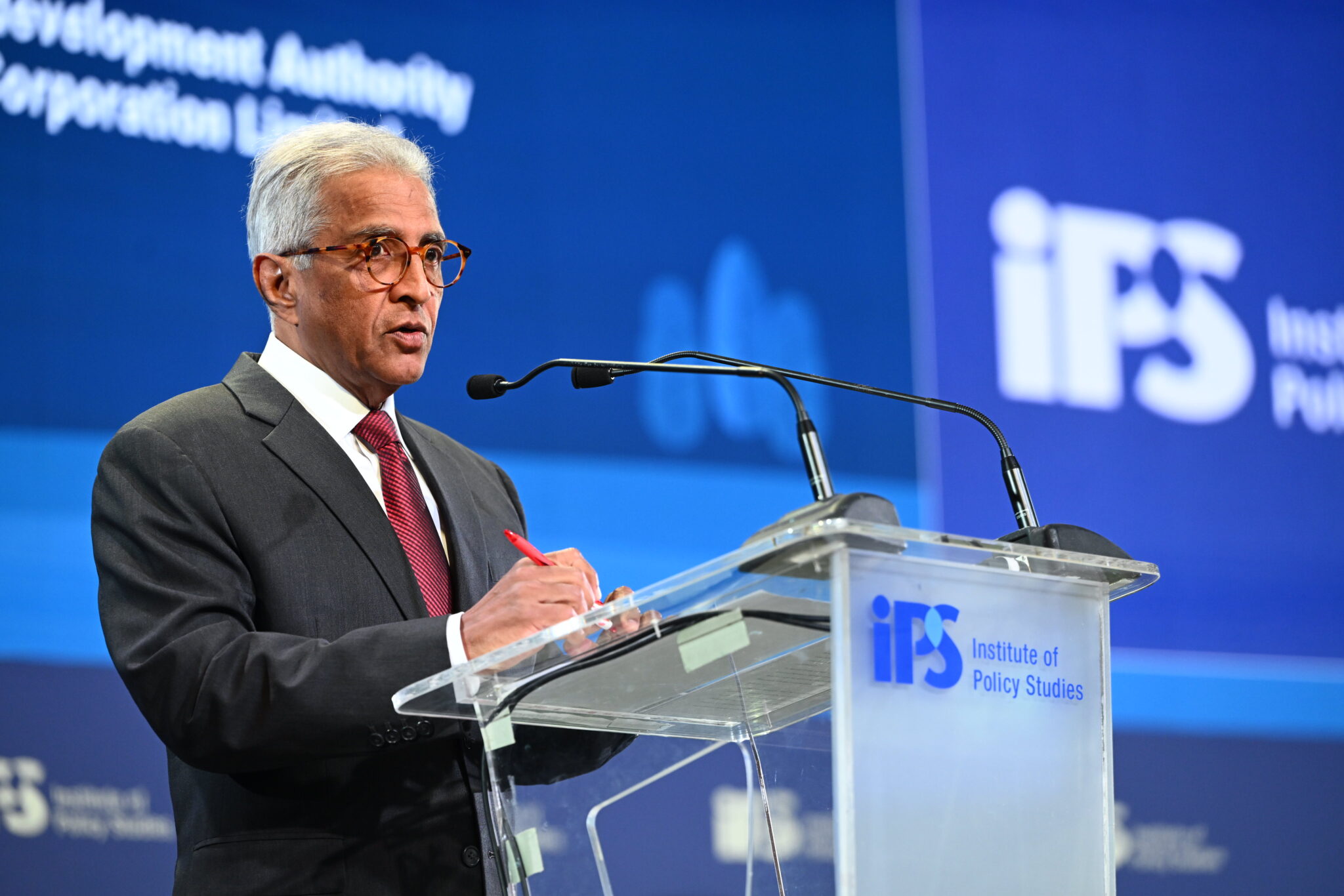 Building national strength on neighbourhood ties – NUS Faculty of Arts ...